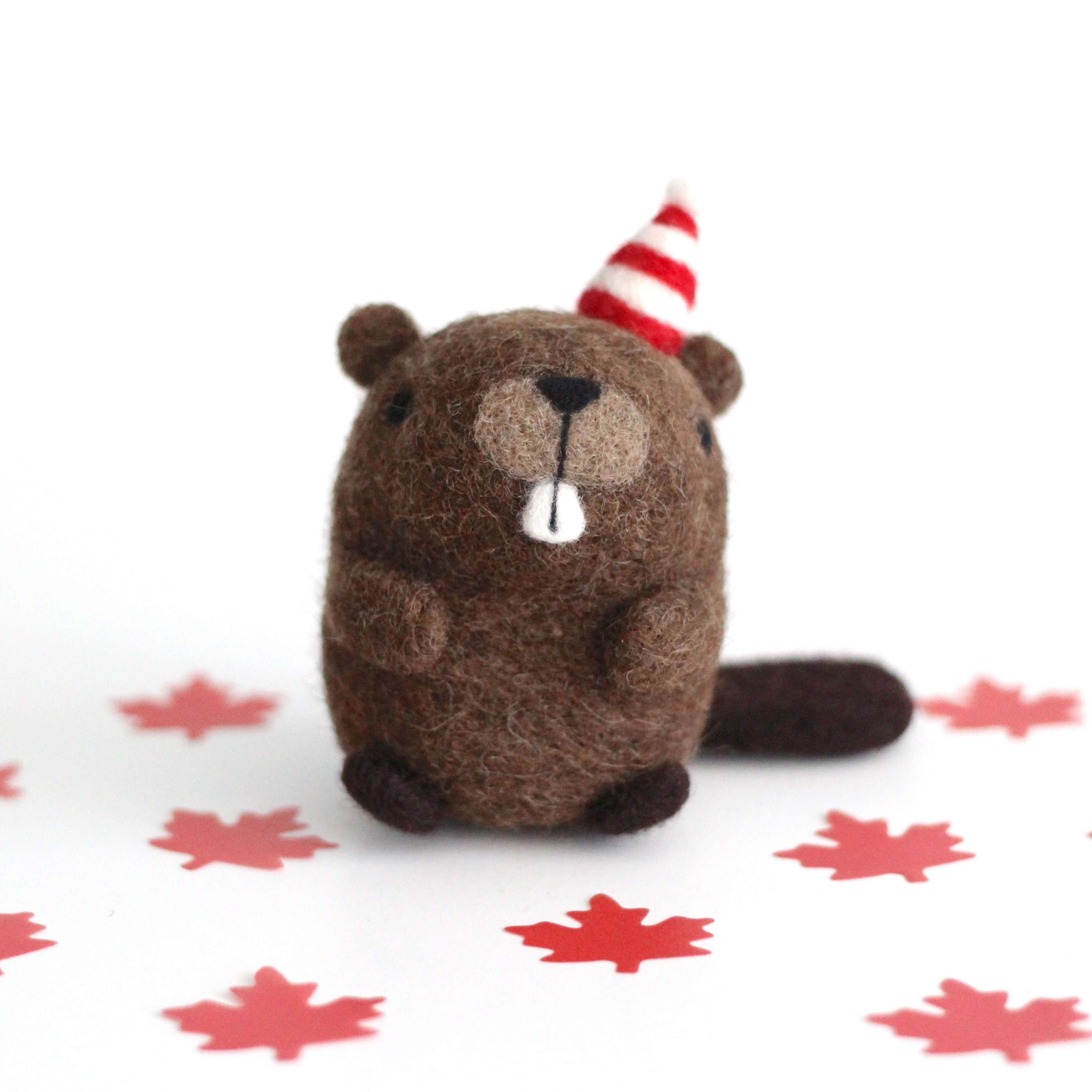 Needle Felted Party Beaver w/ Striped Hat – Wild Whimsy Woolies